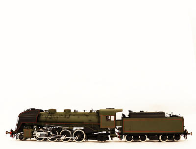 Model - SNCF141 R Steam Locomotive; - Queensland Museum