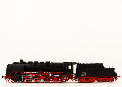 Model - Deutsche Reichsbahn 50 Class Steam Locomotive; - Queensland Museum