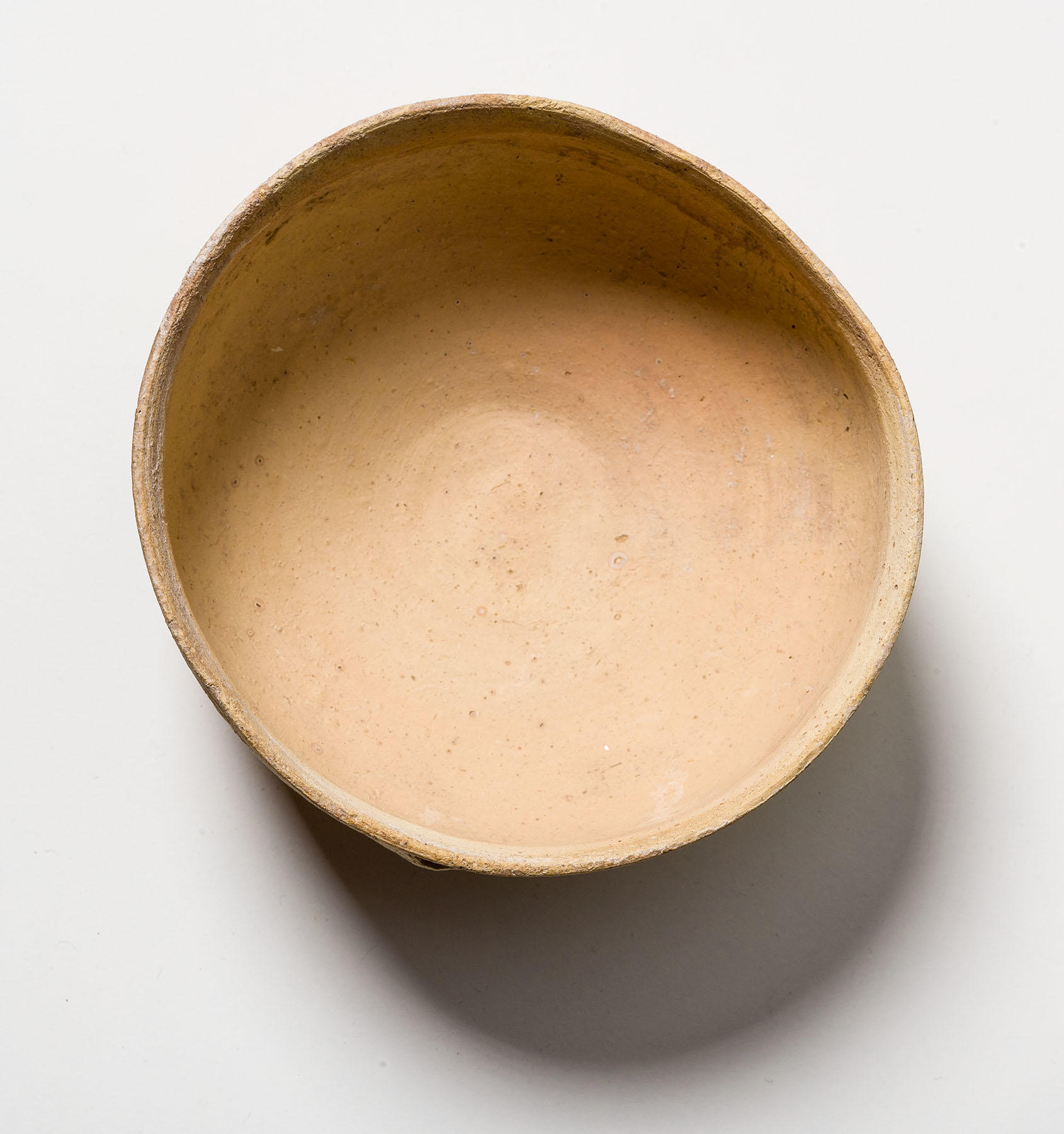 Vessel, bowl, plain white ware; H620 - Queensland Museum