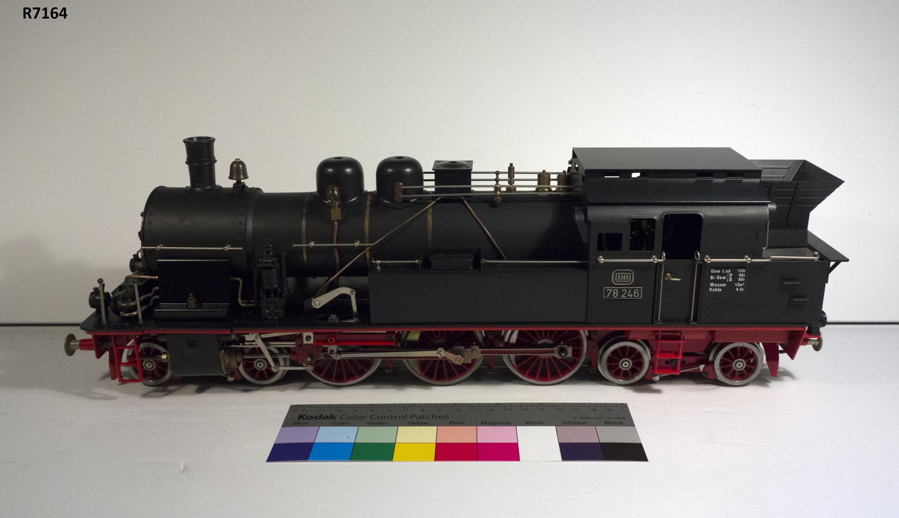 Model - Deutsche Bundesbahn 78 Tank Locomotive; R7164 - Queensland Museum