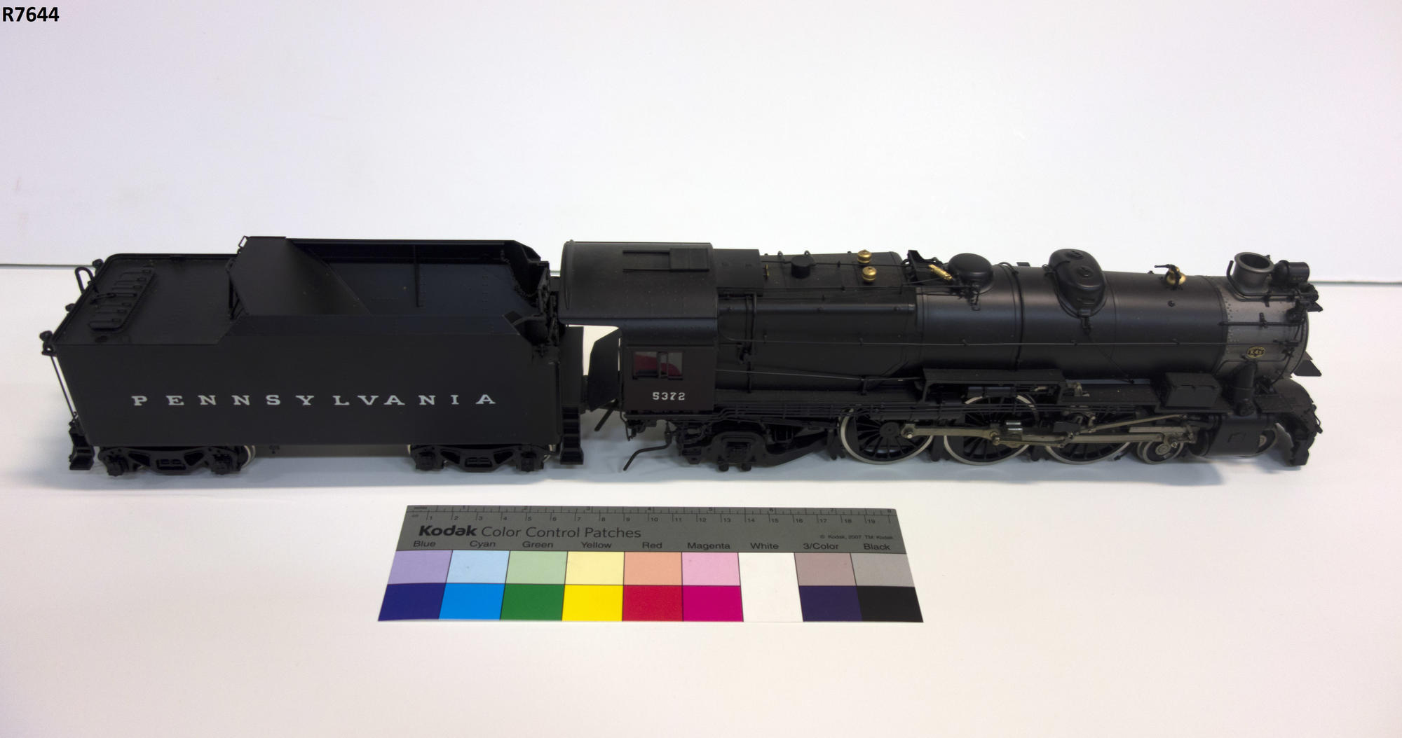 Model - Pennsylvania Railroad K4 Steam Locomotive; R7644 - Queensland ...